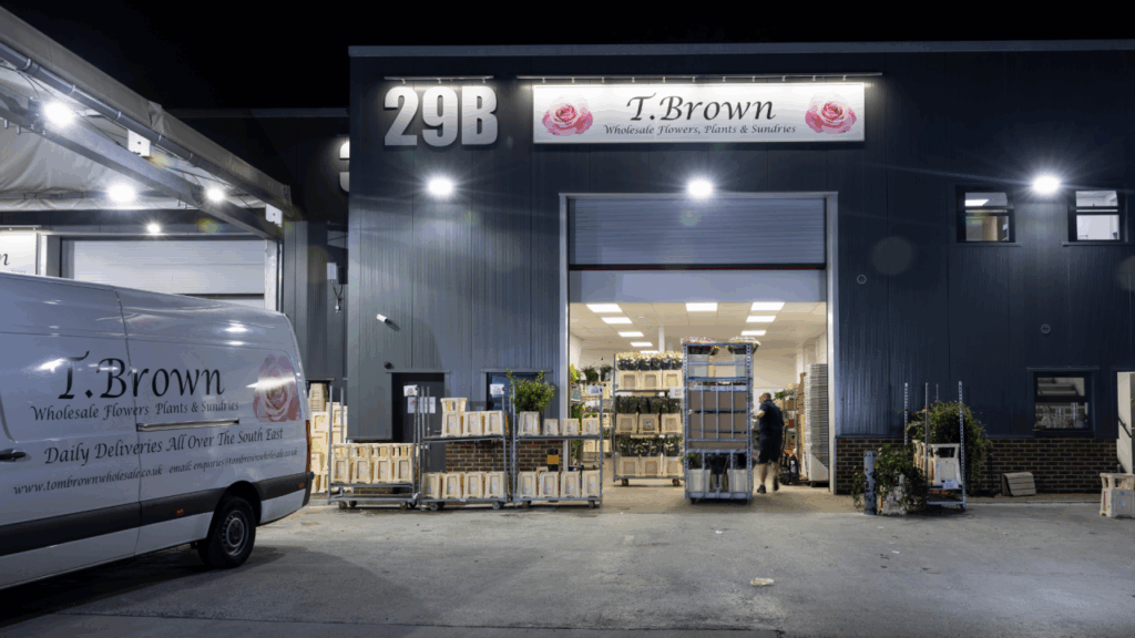 Q&A With Gayle From Tom Brown Wholesale – World Of Spray Roses
